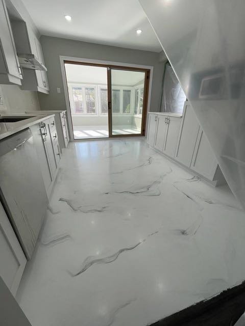 Époxy Marbré - Cuisine Moderne | Béton Révolution